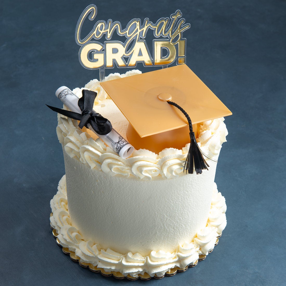 graduation simple cake